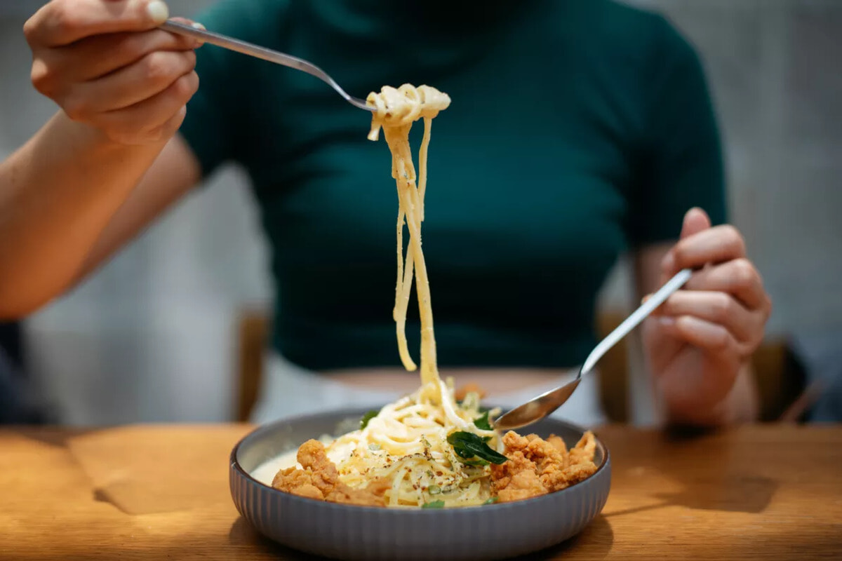 食べ過ぎNG！ パスタの適正量、把握してますか？｜Lifestyle｜madameFIGARO.jp（フィガロジャポン）